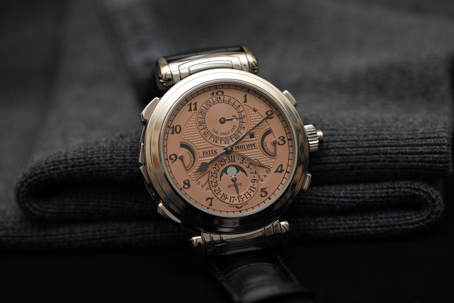 The world's most expensive watch – Patek Philippe Grandmaster Chime ...
