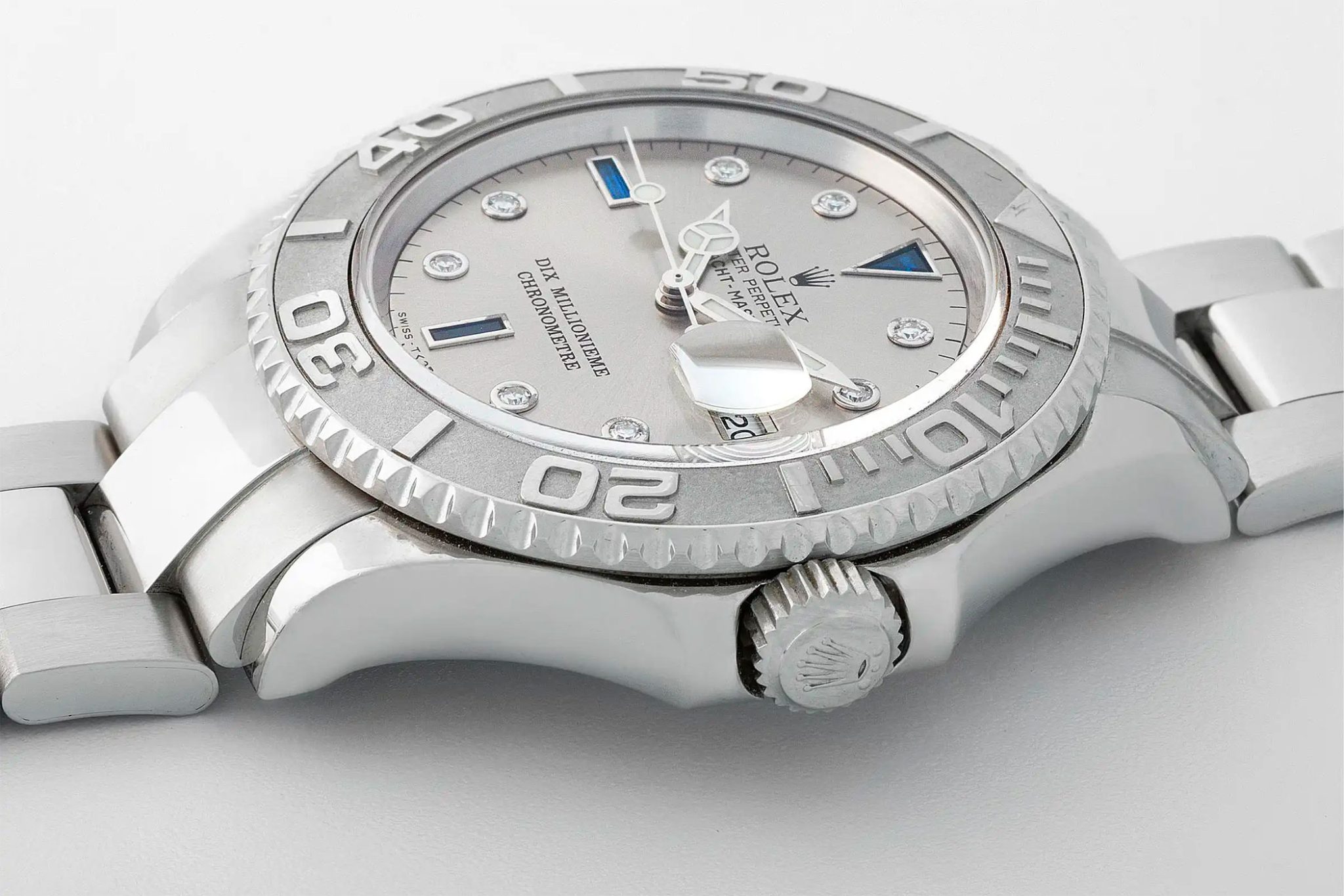 What is a GMT watch and how does it work? - Swisswatches Magazine