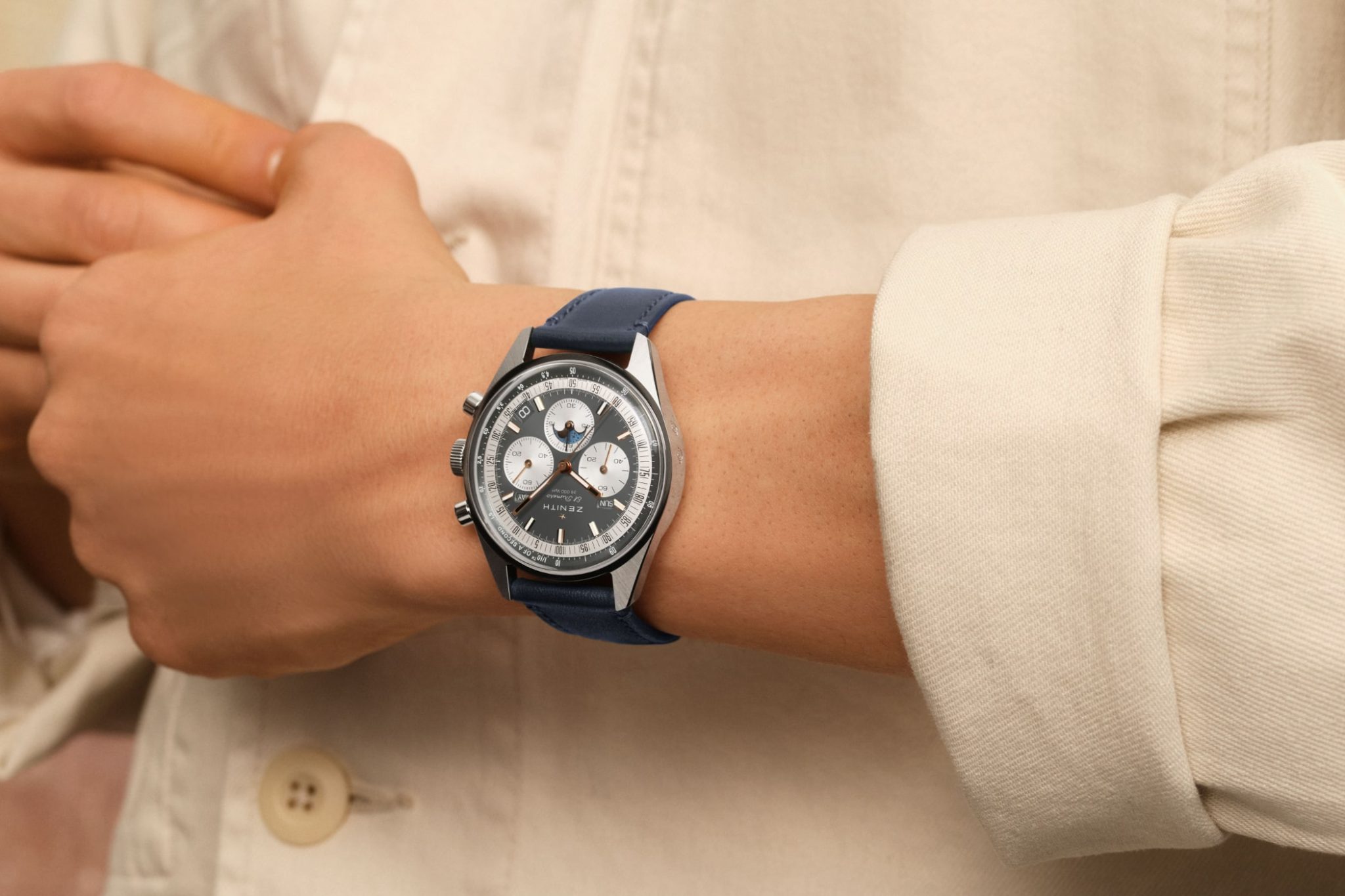 Zenith Chronomaster Original Triple Calendar: Full Calendar in Three ...