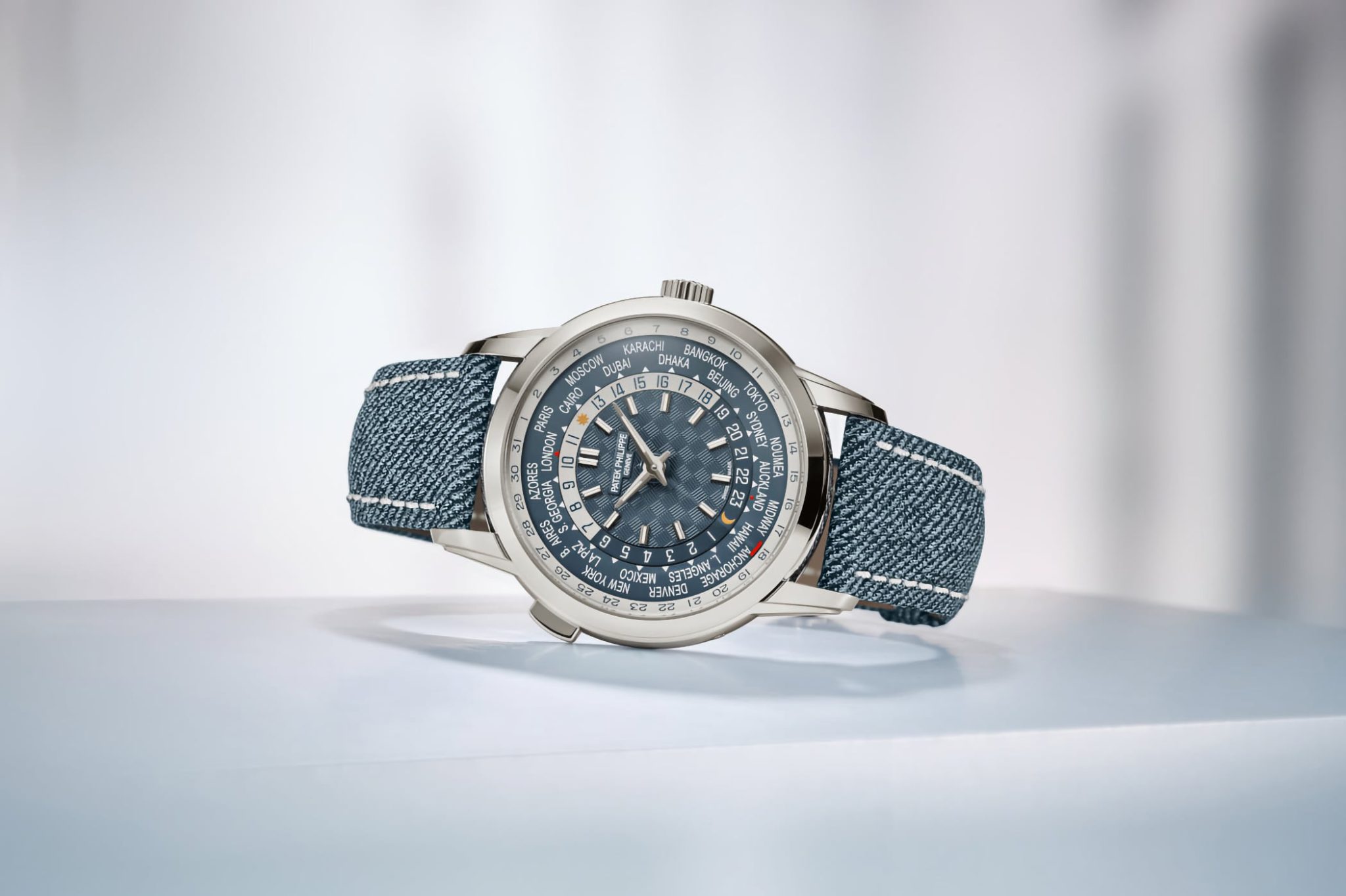 Omega 2025 Novelties: The Seamaster Diver 300M Bronze Gold