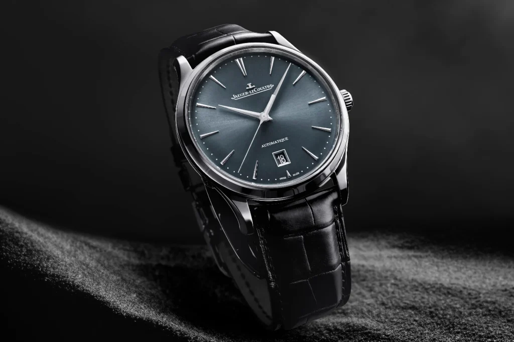 Jaeger-LeCoultre Master Ultra Thin Date with Blue-Grey Dial ...
