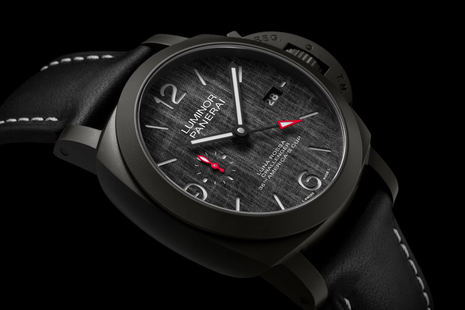 W&W 2020: Panerai Luminor Luna Rossa GMT - PAM01036 | Swisswatches Magazine
